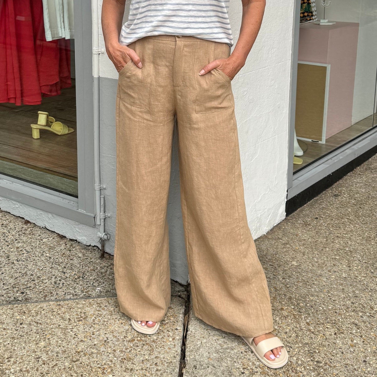 Little Lies Jude Linen Pants in Taupe – LUNAMAY